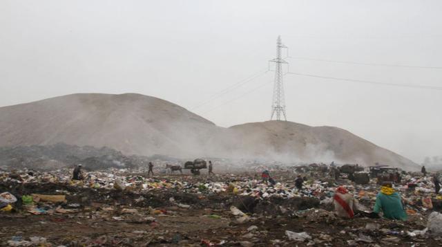 El botadero de basura que atenta contra el ambiente en Trujillo | PERU ...