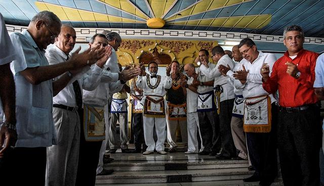 [FOTOS] "Libertad, igualdad, fraternidad", la nueva masonería de Cuba ...