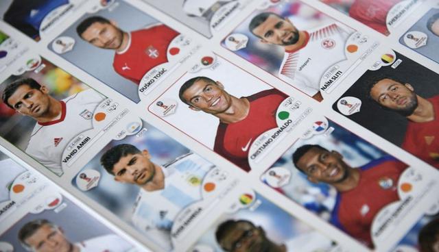 Así se hacen las figuritas del clásico álbum Panini [FOTOS] | MUNDO ...