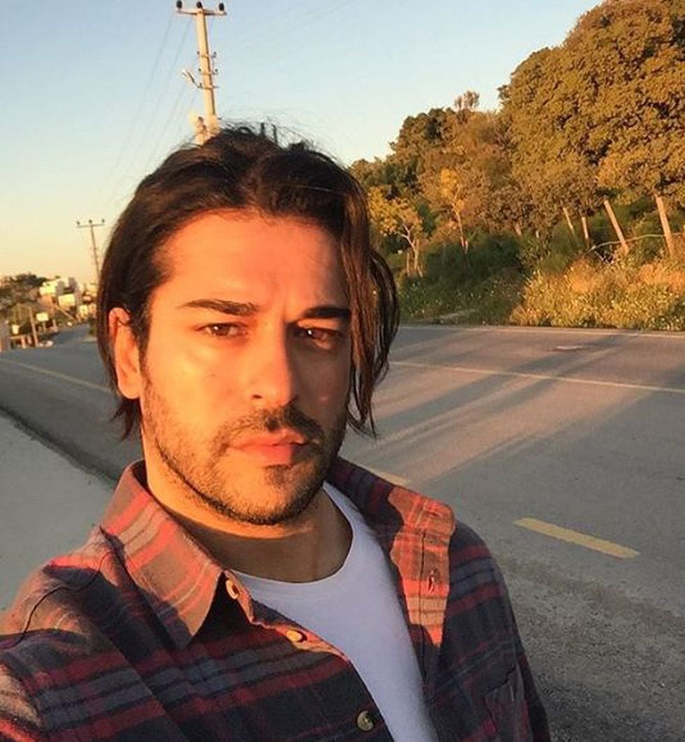 Amor eterno: fotos del antes y ahora del actor Burak Özçivit, el ...
