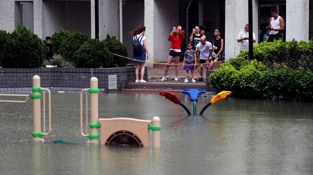 El violento paso del tifón Hato deja tres muertos en China | MUNDO | EL COMERCIO PERÚ