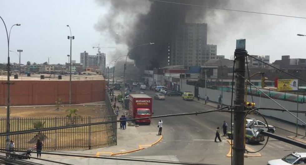 Cercado de Lima: incendio afectó edificio en construcción | LIMA | EL ...