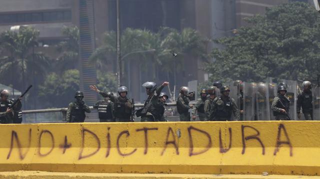 Venezuela: Protesta y represión en Caracas [FOTOS] | MUNDO | EL ...